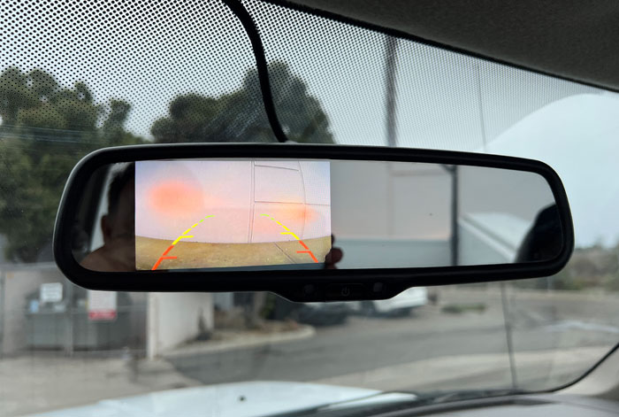 2008 Ford F-250 XL Utility - Backup Camera Display on Rear View Mirror